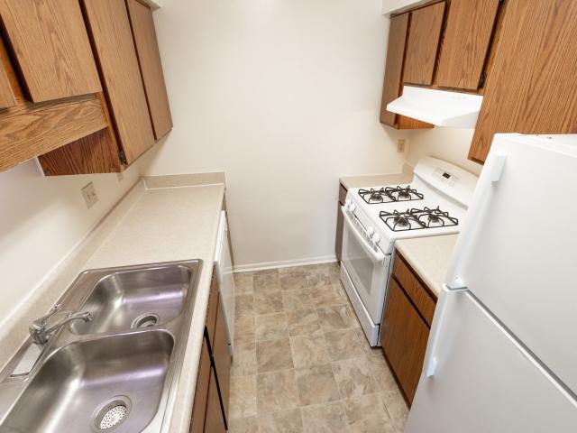 2 BR, 1.5 BA Apartment 9414 San Miguel Drive Unit 00106, Indianapolis, IN 46250