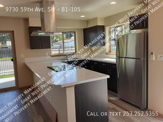 2 BR, 1.5 BA Apartment 9730 59th Ave. SW, Lakewood, WA 98498