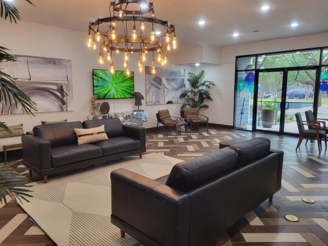2 BR, 1.5 BA Apartment 9842 Audelia Road Unit 2114, Dallas, TX 75238