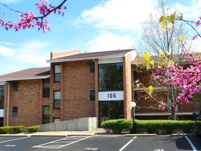 2 BR, 1.5 BA Apartment 98 Anderson Ferry Rd Unit 082, Cincinnati, OH 45238