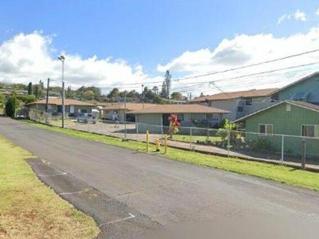2 Br, 1 bath, Townhouse/Brownstone/RowHouse 1054 Makawao Avenue