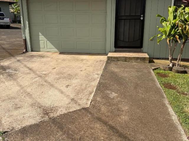 2 Br, 1 bath, Townhouse/Brownstone/RowHouse 1054 Makawao Avenue