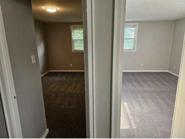 2 Br, 1 bath, Townhouse/Brownstone/RowHouse 10839 Perrin Rd