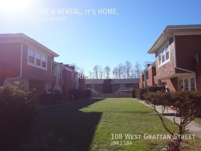 2 Br, 1 bath, Townhouse/Brownstone/RowHouse 108 West Grattan Street