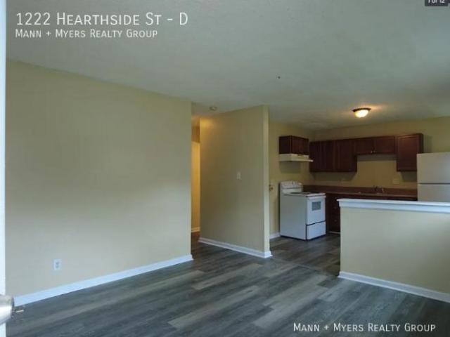 2 Br, 1 bath, Townhouse/Brownstone/RowHouse 1222 Hearthside St