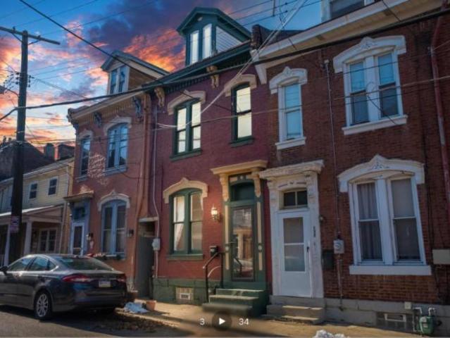 2 Br, 1 bath, Townhouse/Brownstone/RowHouse 134 41st