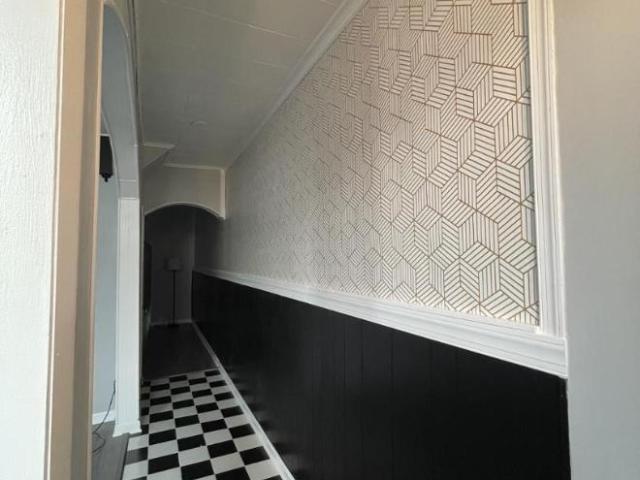 2 Br, 1 bath, Townhouse/Brownstone/RowHouse 1324 James Street