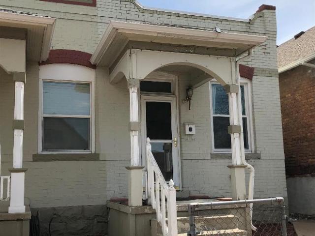 2 Br, 1 bath, Townhouse/Brownstone/RowHouse 1448 Knox Court