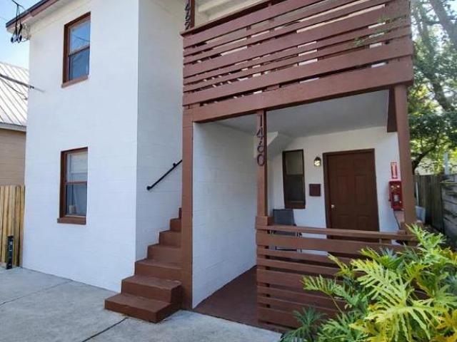 2 Br, 1 bath, Townhouse/Brownstone/RowHouse 1462 W 5th St