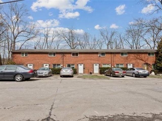 2 Br, 1 bath, Townhouse/Brownstone/RowHouse 1769 Mcnary Blvd