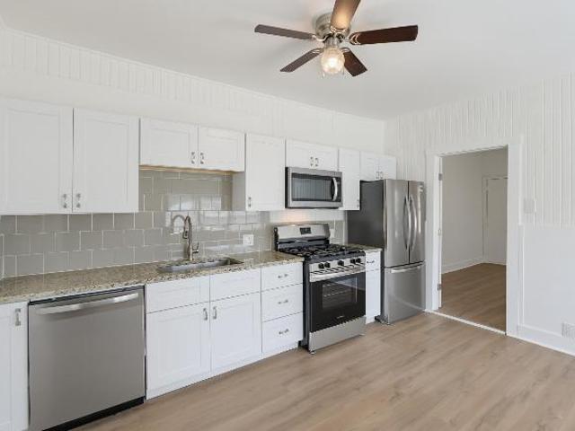 2 Br, 1 bath, Townhouse/Brownstone/RowHouse 1849 S 14th St