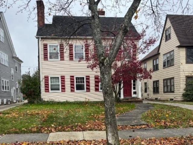 2 Br, 1 bath, Townhouse/Brownstone/RowHouse 18704 Winslow Rd