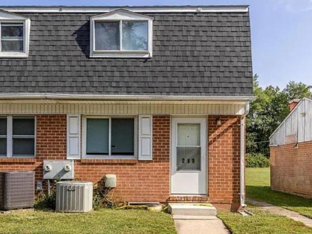 2 Br, 1 bath, Townhouse/Brownstone/RowHouse 218 Aster Ln