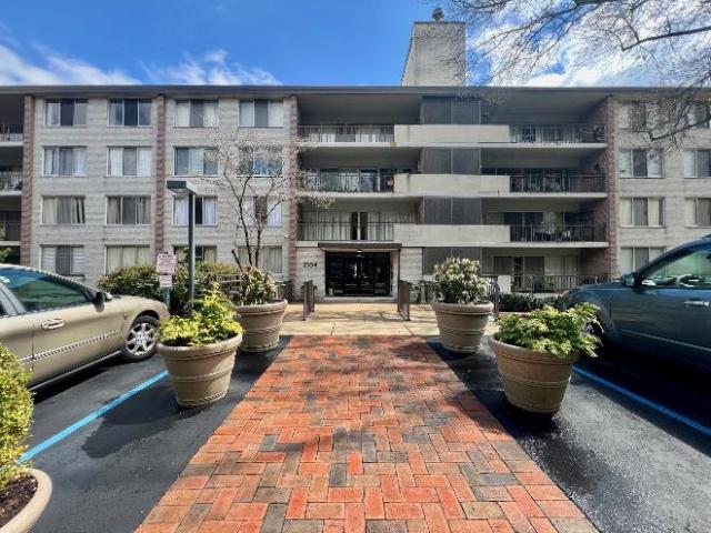 2 Br, 1 bath, Townhouse/Brownstone/RowHouse 2304 Riddle Avenue