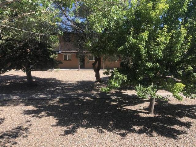 2 Br, 1 bath, Townhouse/Brownstone/RowHouse 2800 Cerrillos Road 2