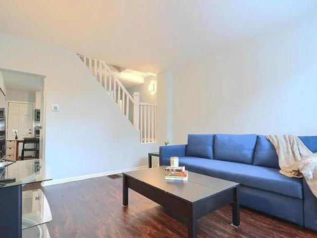 2 Br, 1 bath, Townhouse/Brownstone/RowHouse 321 S Fagley Street