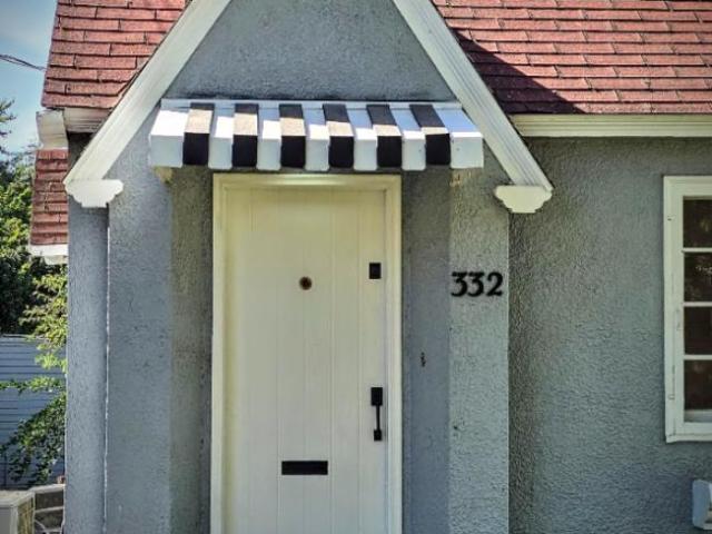 2 Br, 1 bath, Townhouse/Brownstone/RowHouse 332 S Third Street