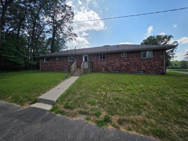 2 Br, 1 bath, Townhouse/Brownstone/RowHouse 3955 Whitehouse Spencer Rd