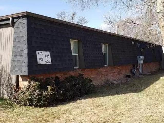 2 Br, 1 bath, Townhouse/Brownstone/RowHouse 405 E Thunderbird Dr