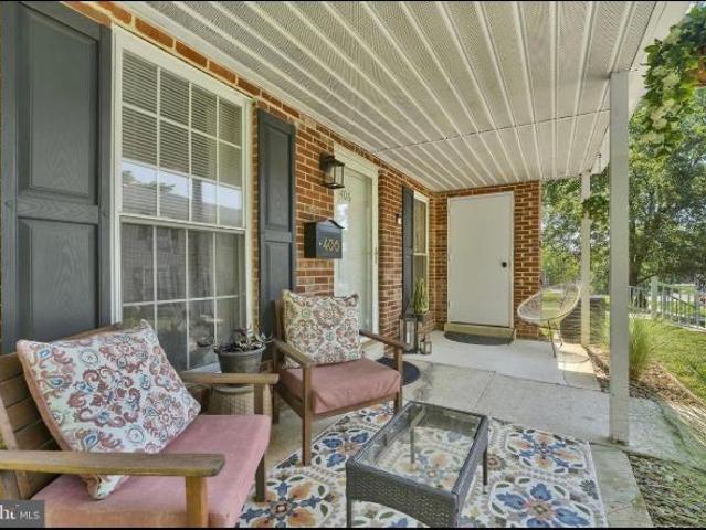 2 Br, 1 bath, Townhouse/Brownstone/RowHouse 406 Middleton Place