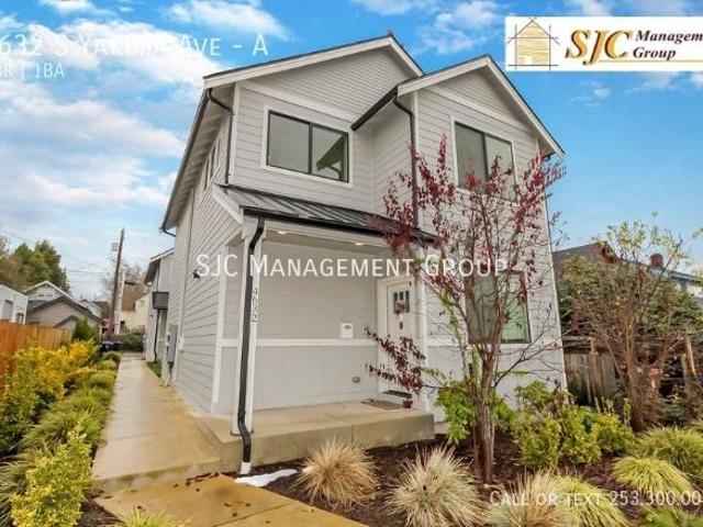 2 Br, 1 bath, Townhouse/Brownstone/RowHouse 4632 S Yakima Ave