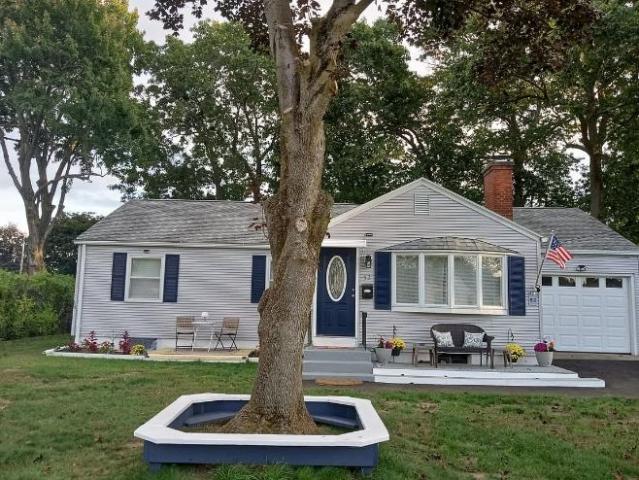2 Br, 1 bath, Townhouse/Brownstone/RowHouse 52 Boulay Cir
