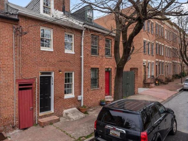 2 Br, 1 bath, Townhouse/Brownstone/RowHouse 534 Saint Mary Street