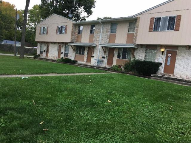 2 Br, 1 bath, Townhouse/Brownstone/RowHouse 682 Loomis Ave