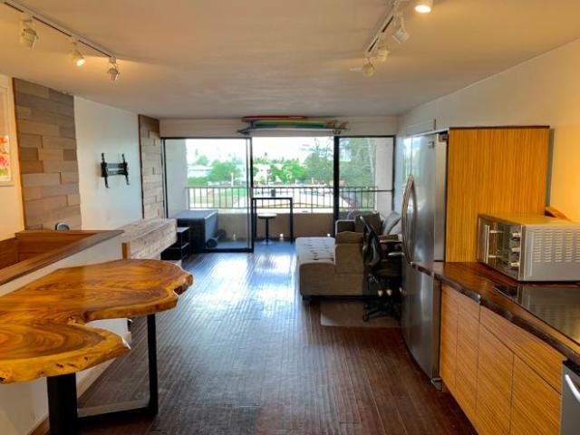 2 Br, 1 bath, Townhouse/Brownstone/RowHouse 68 Au Street