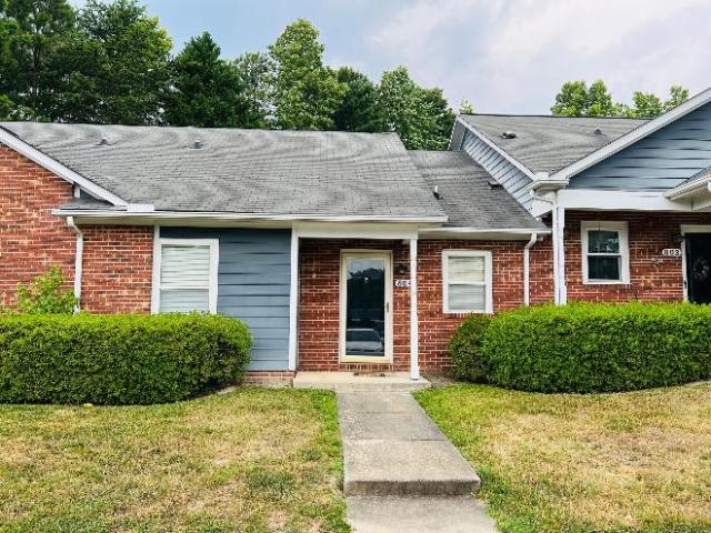2 Br, 1 bath, Townhouse/Brownstone/RowHouse 804 Pine Forest Trail