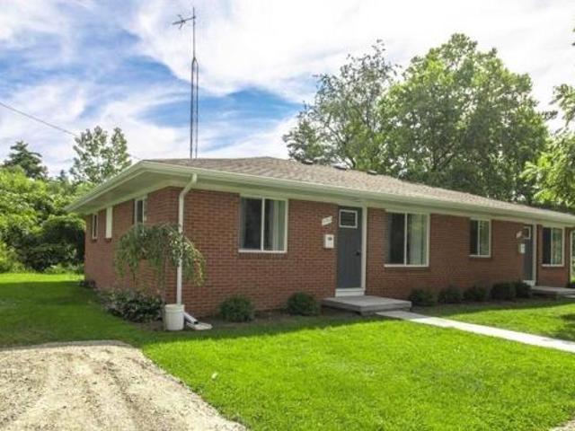 2 Br, 1 bath, Townhouse/Brownstone/RowHouse 915 Rimer Dr