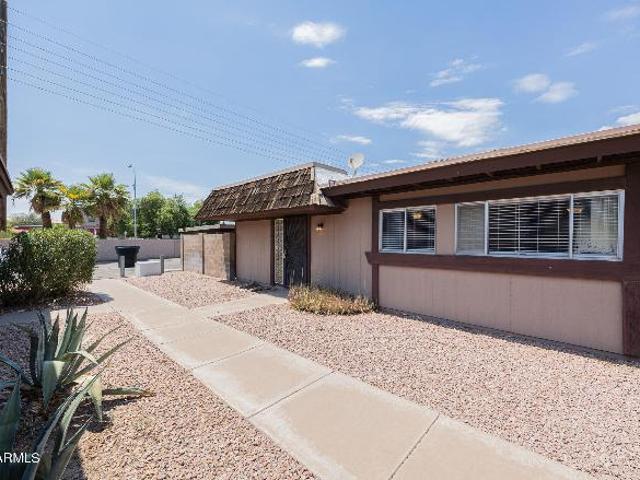 2 Br, 1 bath, Townhouse/Brownstone/RowHouse 922 S Acapulco Lane