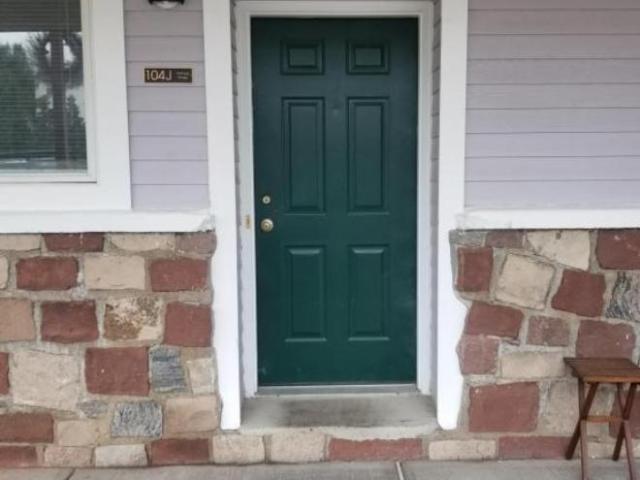 2 Br, 1 bath, Apartment 104F Quarry Road