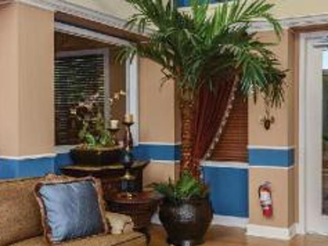 2 Br, 1 bath, Apartment 1010 NW Fresco Way