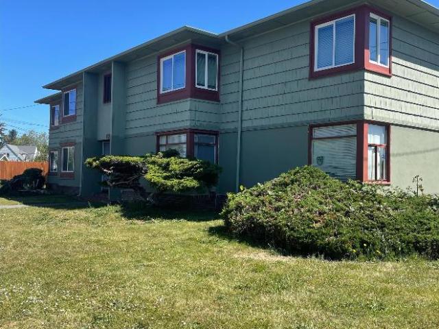 2 Br, 1 bath, Apartment 1021 J Street