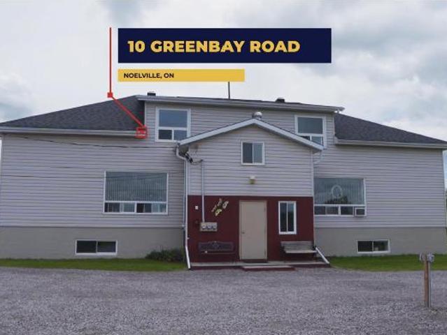 2 Br, 1 bath, Apartment 10 Green Bay Road