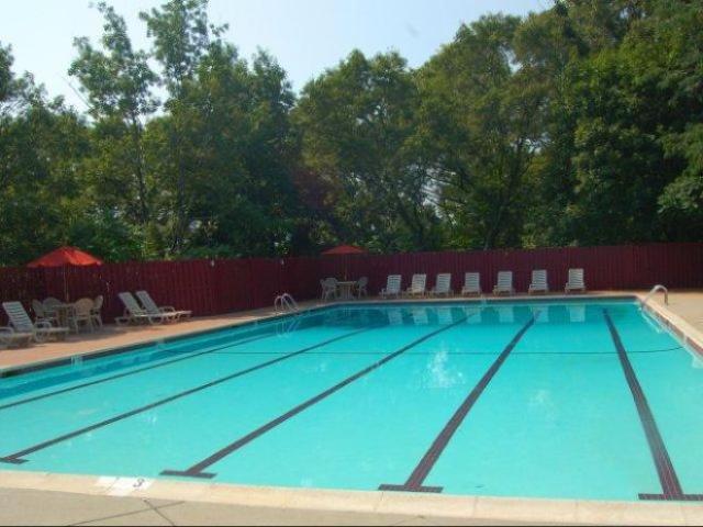 2 Br, 1 bath, Apartment 115 O&apos Callaghan Way
