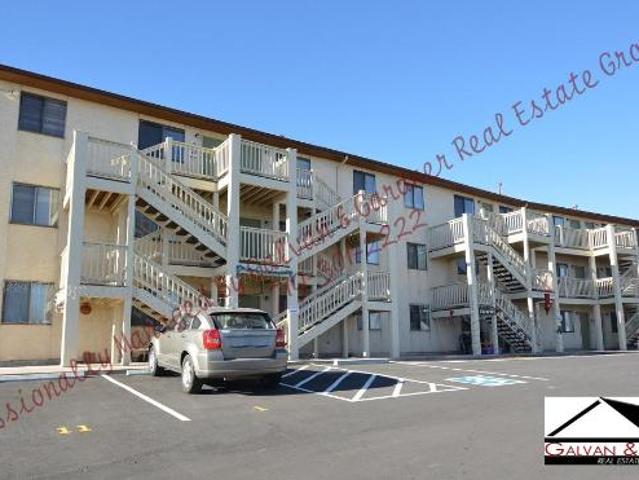 2 Br, 1 bath, Apartment 1180 Chiricahua Loop