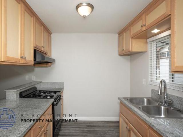 2 Br, 1 bath, Apartment 11037 Ferina St