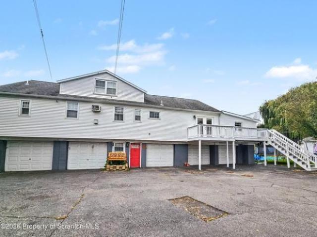 2 Br, 1 bath, Apartment 1125 Rear Reynolds
