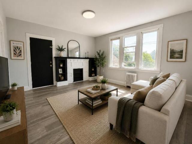2 Br, 1 bath, Apartment 128 Carrick Ave