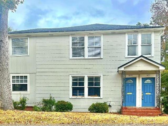 2 Br, 1 bath, Apartment 1215 Willow Branch Avenue