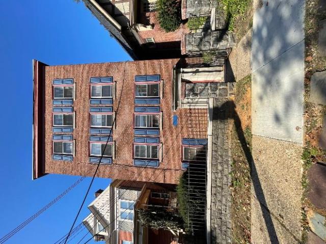 2 Br, 1 bath, Apartment 1303 N Franklin St