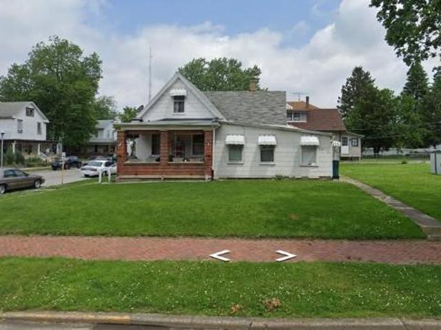 2 Br, 1 bath, Apartment 133 S 6th St