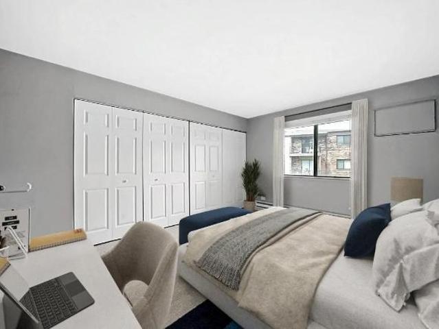 2 Br, 1 bath, Apartment 148 Gladstone Dr