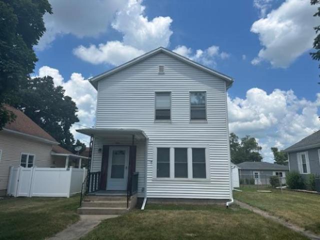 2 Br, 1 bath, Apartment 1404 W Jackson St
