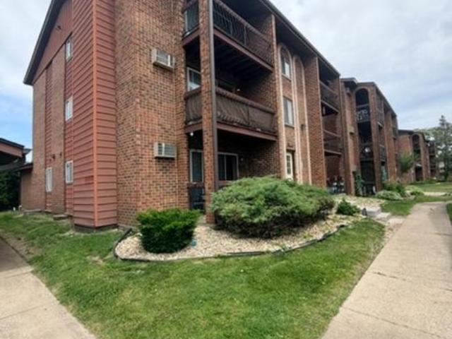 2 Br, 1 bath, Apartment 15806 Orlan Brook Dr