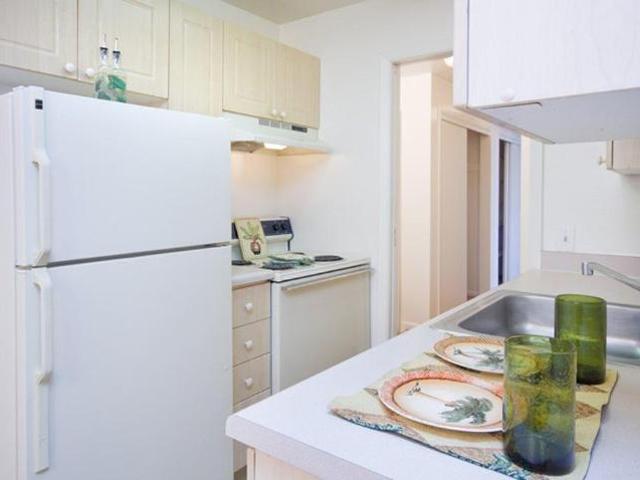 2 Br, 1 bath, Apartment 1506 Yuma Street