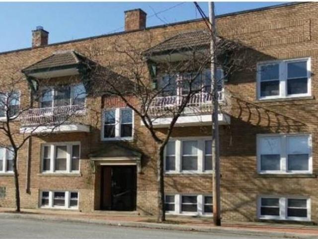 2 Br, 1 bath, Apartment 16400 04 Madison