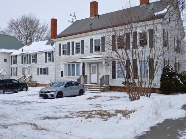 2 Br, 1 bath, Apartment 166 Essex Street